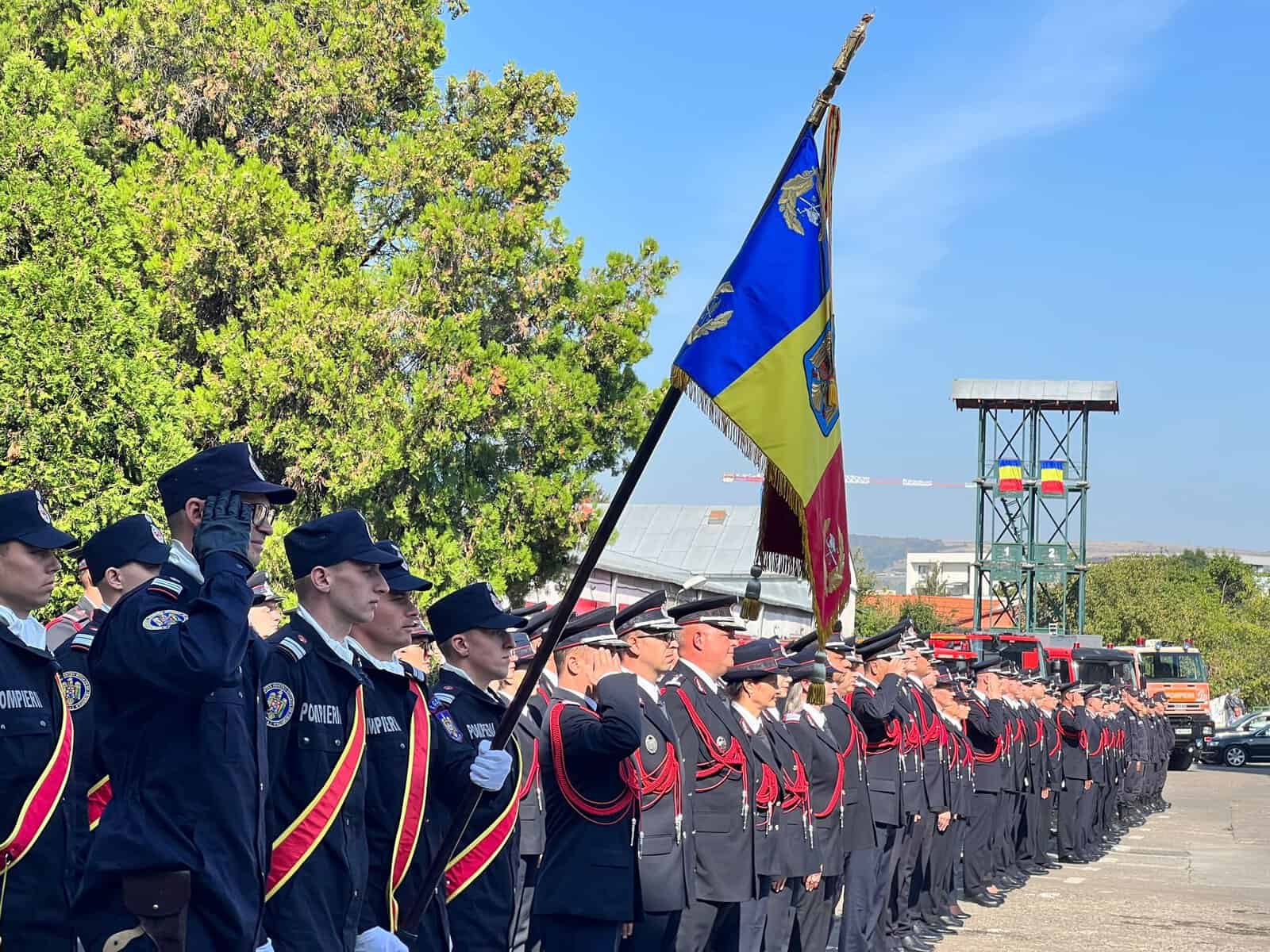 VIDEO. La mulți ani, salvatori. 175 de ani de la lupta pompierilor din ...