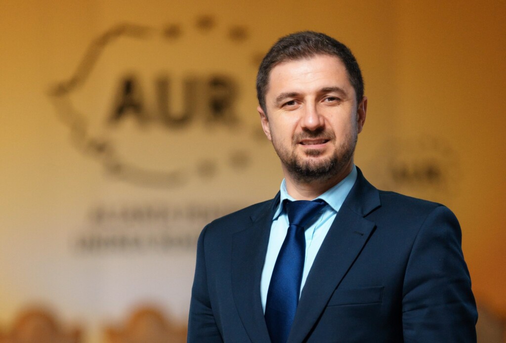 Adrian Axinia, deputat AUR: „Coaliția PSD – PNL nu mai are nicio legătură cu românii”Adrian ...