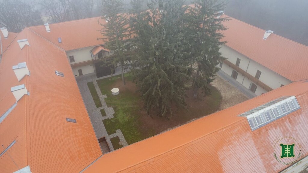 FOTO. Castelul Rákóczi-Bánffy din Gilău, o bijuterie a Transilvaniei ...