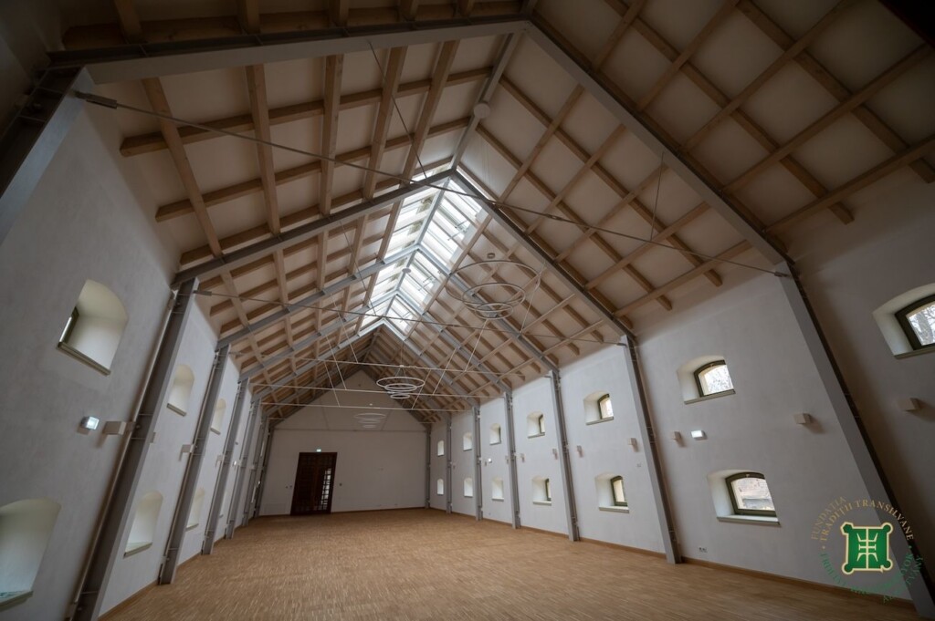 FOTO. Castelul Rákóczi-Bánffy din Gilău, o bijuterie a Transilvaniei ...