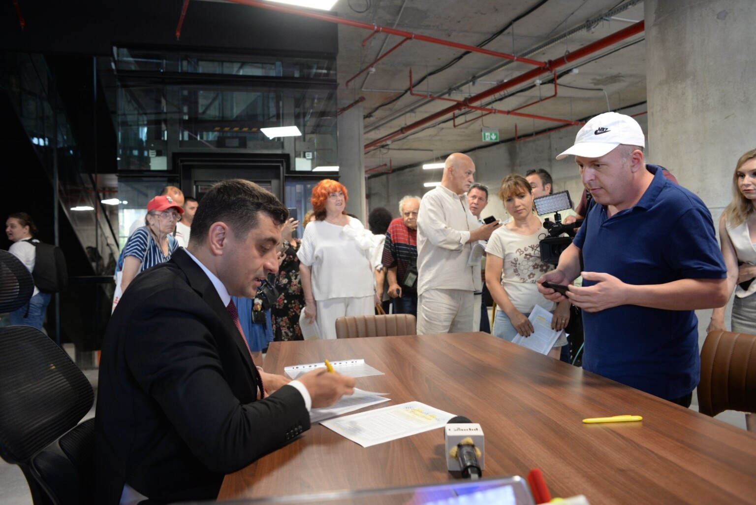 Planul Simion interes mare. Liderul AUR vine la Cluj